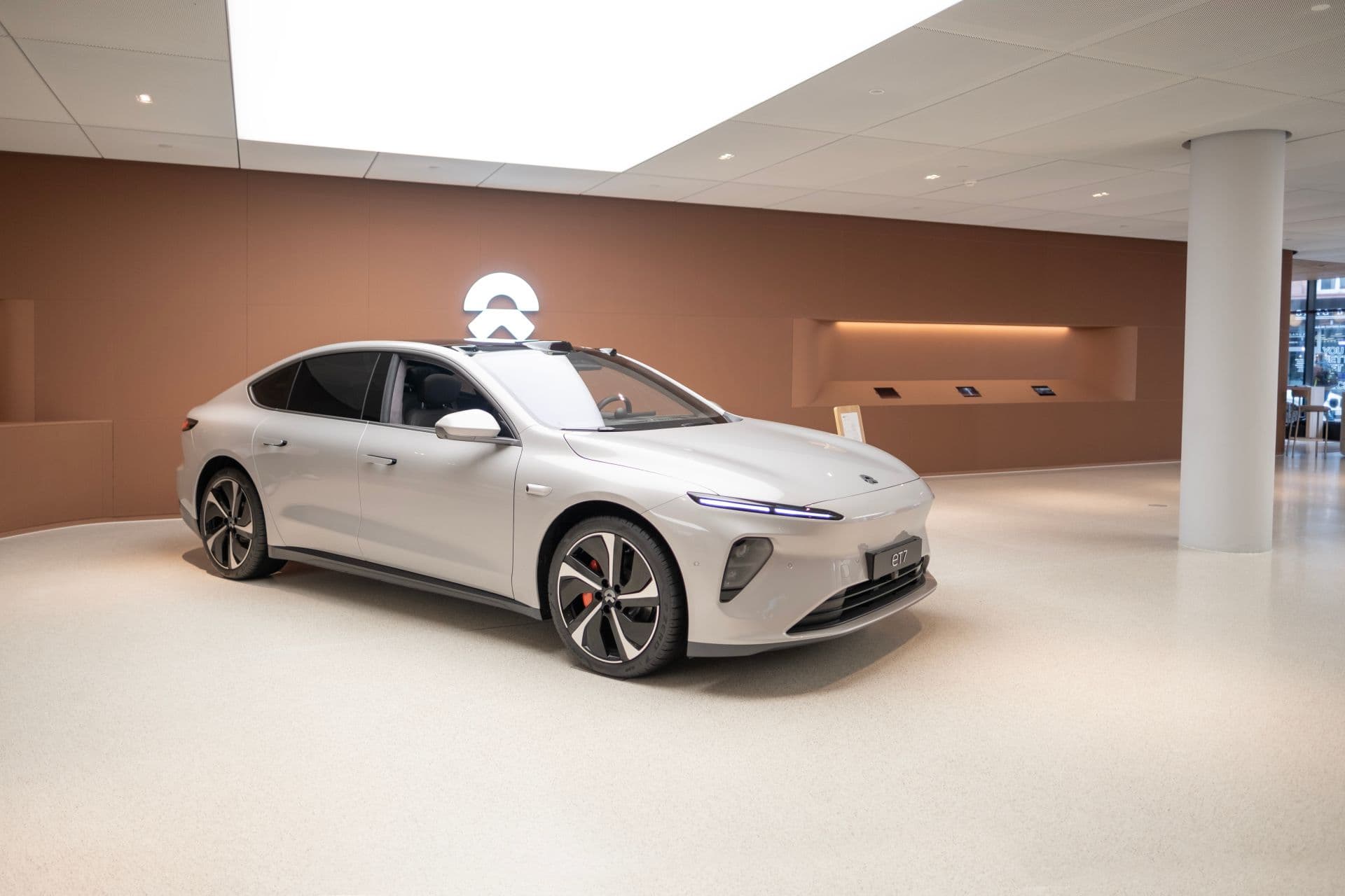 Nio ET9: In 5 Minuten Strom für 255 km